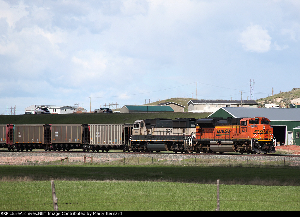 BNSF 9303 and 9599